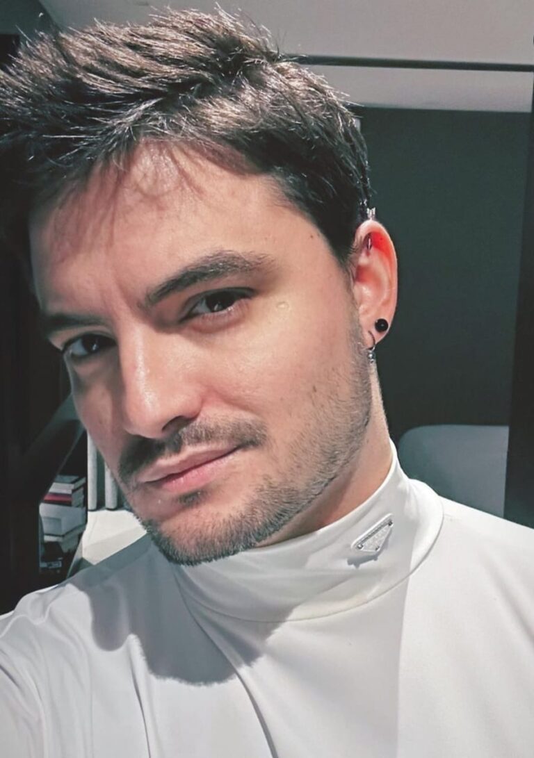Foto do instagram do Felipe Neto